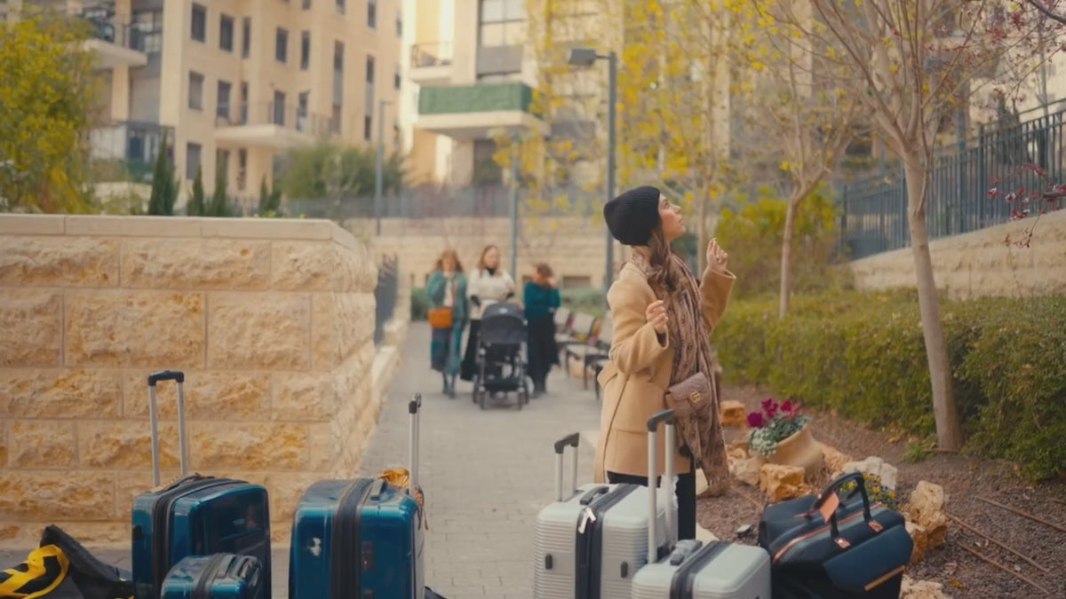 Miriam Rokach - American Coffee Episode 1 (Video)